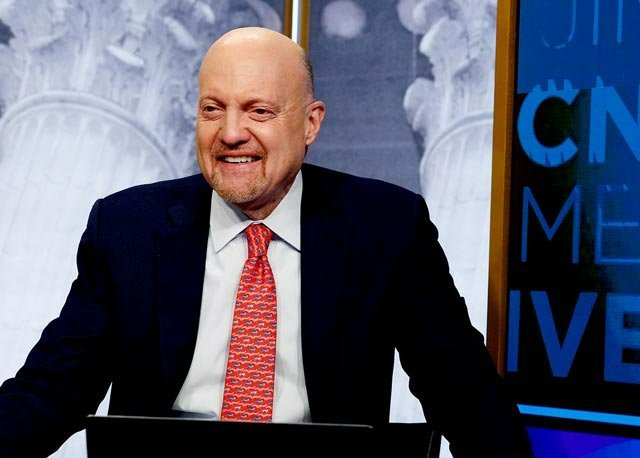 Join the CNBC Investing Club with Jim Cramer image